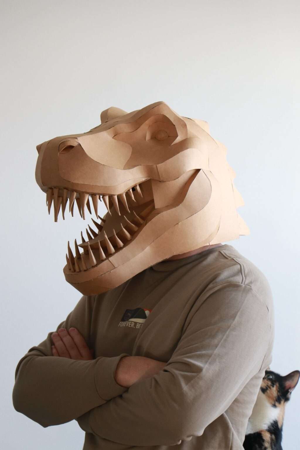 T-Rex Mask (Papercraft & EVA Foam) - LACRAFTA