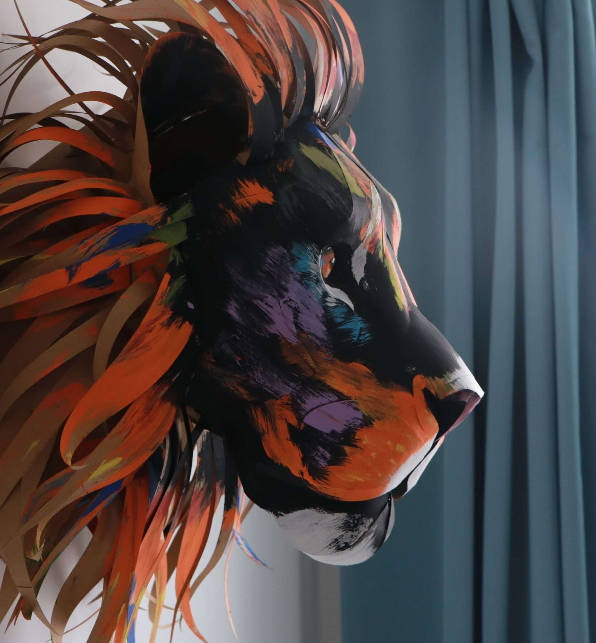 Lion Wall Head – Paper Craft Template for DIY Bold Wall Decor - LACRAFTA