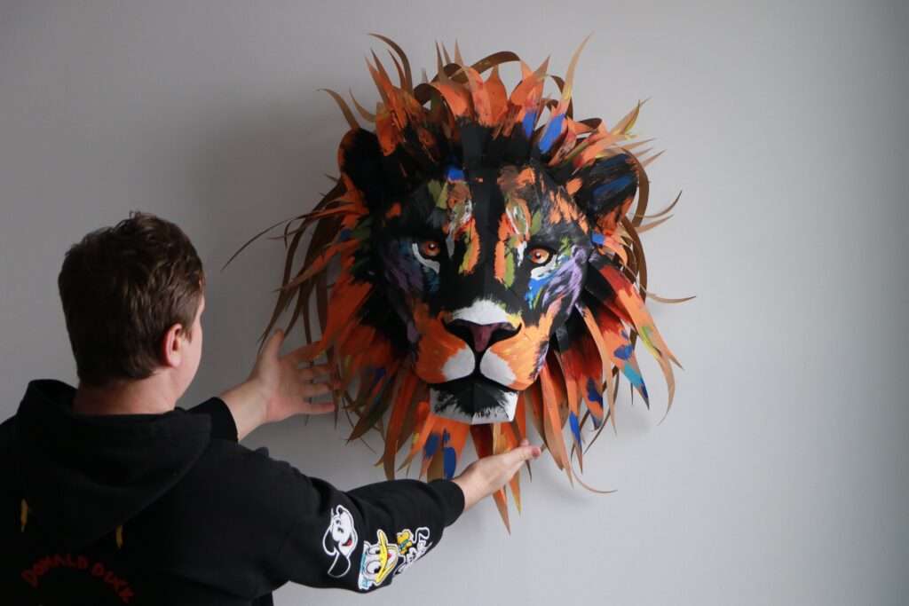 Lion Head Wall Sculpture - LACRAFTA